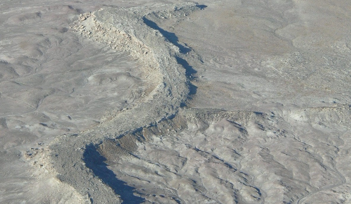 Fossilized Valleys? Ancient Lava Flows and Inverted Valleys in Utah ...